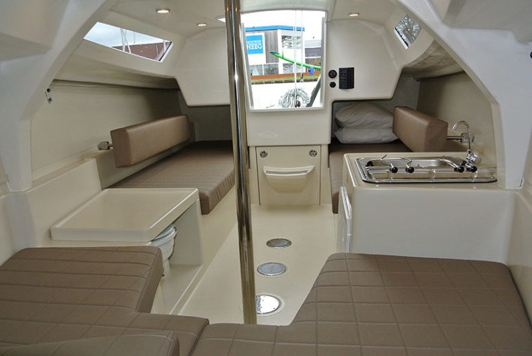 Interior POINTER 25 – Pointer Yacht